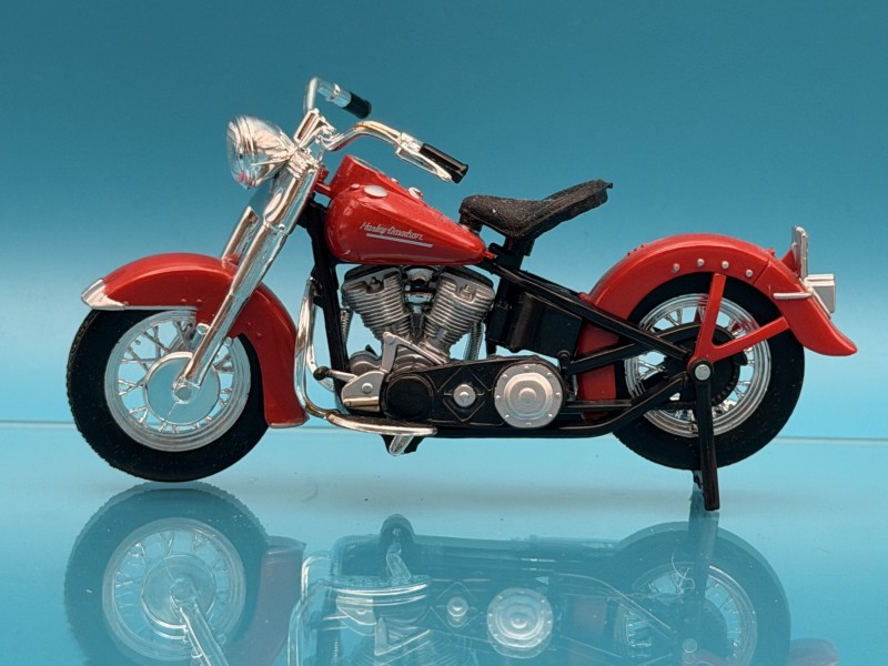 1:18 MAISTO Harley-Davidson [MX-36]