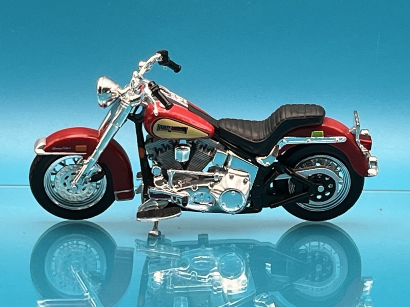 1:18 MAISTO Harley-Davidson [MX-64]