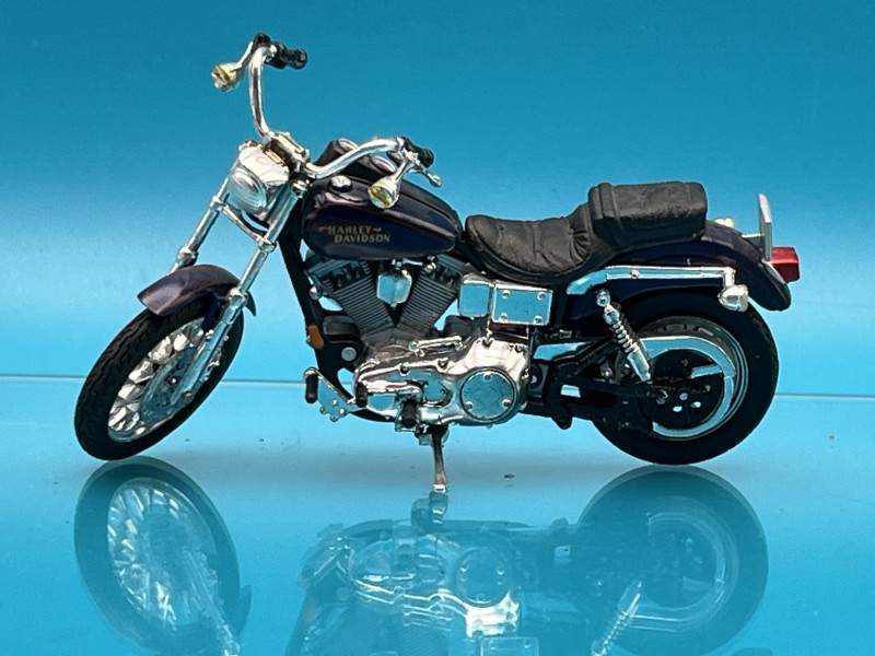 1:18 MAISTO Harley-Davidson [MX-32]