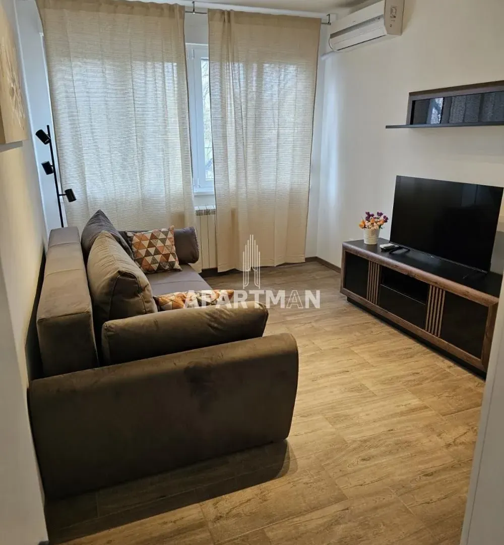 Prodaja, jednosoban stan, 31m², Banovo Brdo, Beograd