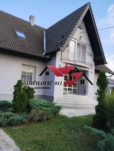 Prodaja, kuća, 430m², Zemun Ugrinovci, Zemun Sve Podlokacije