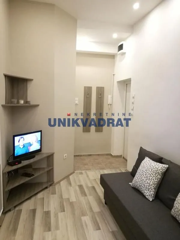 Prodaja, stan, 16m², Savski Venac, Beograd