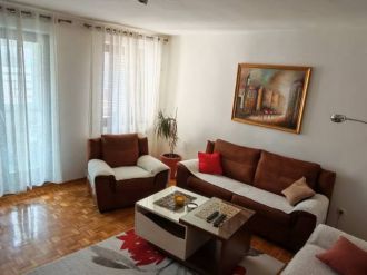 64m² 600€
Beograd, Novi Beograd, Bežanijska kosa 1, Vespučijeva