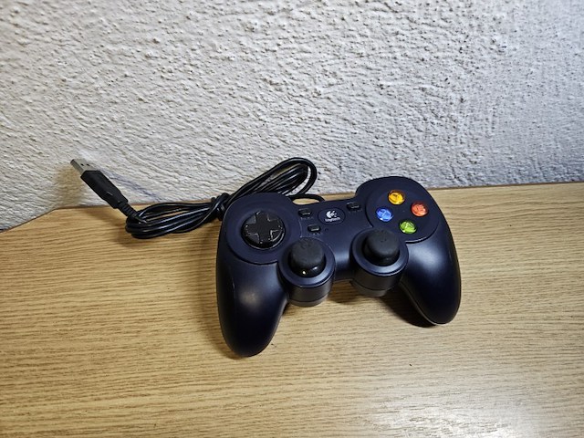 Original dzojstik Logitech Gamepad F310 kontroler