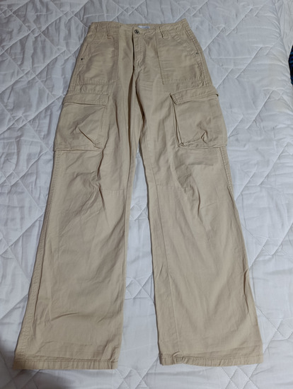 Bershka cargo pantalone