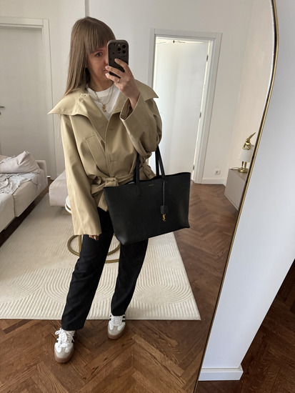 Zara trenchcoat crop