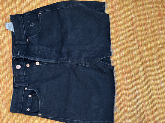   Crna bershka denim mini suknjica