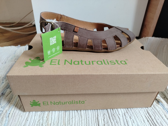El Naturalista sandale