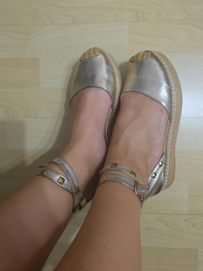 Ženske zlatne espadrile