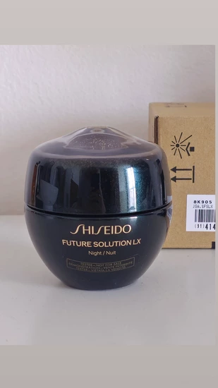 Shiseido Future Solution noćna krema