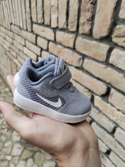 Nike patike za bebe decake br 17