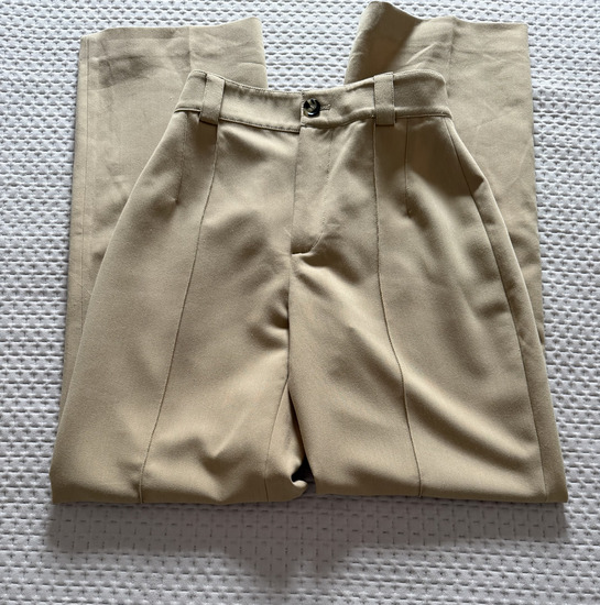 Zara pantalone