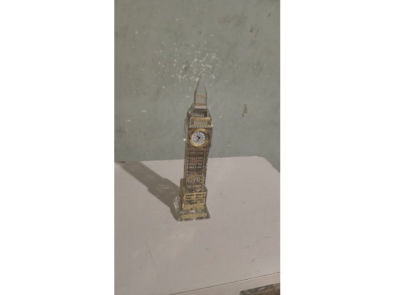 BIG BEN LONDON SAT POZLATA STAKLO 19 CM ISPRAVAN