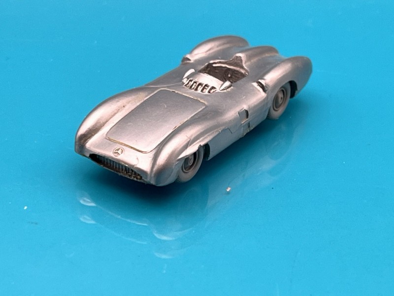 1:87 Mercedes Silver Arrow, trkački [HD-98]