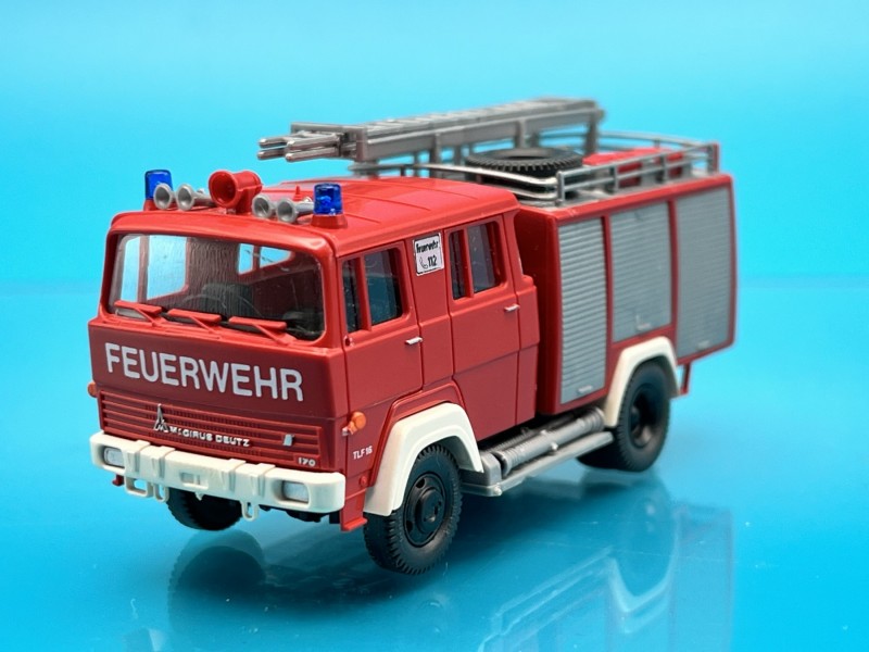 1:87 WIKING ROCO Magirus-Deutz vatrogasci [XD-28]