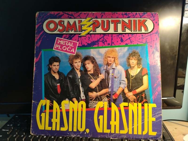 Osmi Putnik-Glasno, glasnije