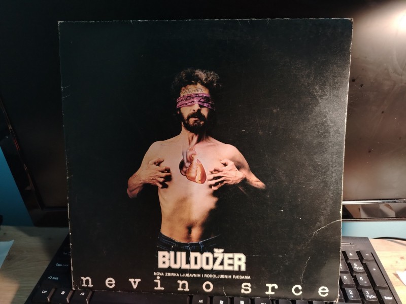 Buldozer-Nevino srce