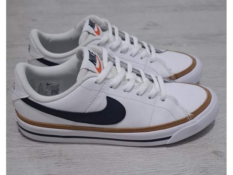 Nike Footwear Court Borough patike br. 36 - original