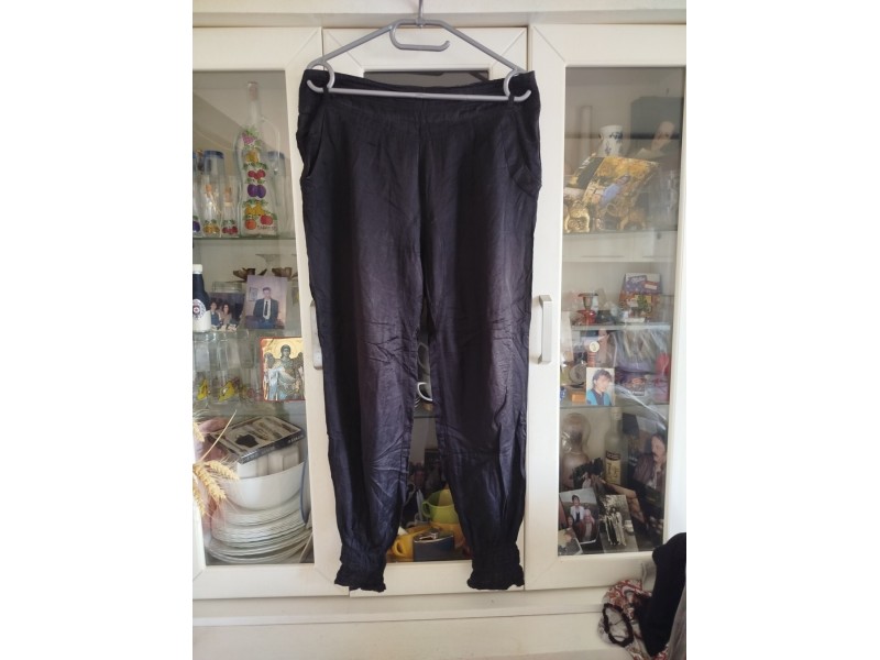 STRADIVARIUS pantalone, SVILA 100%, 40 42