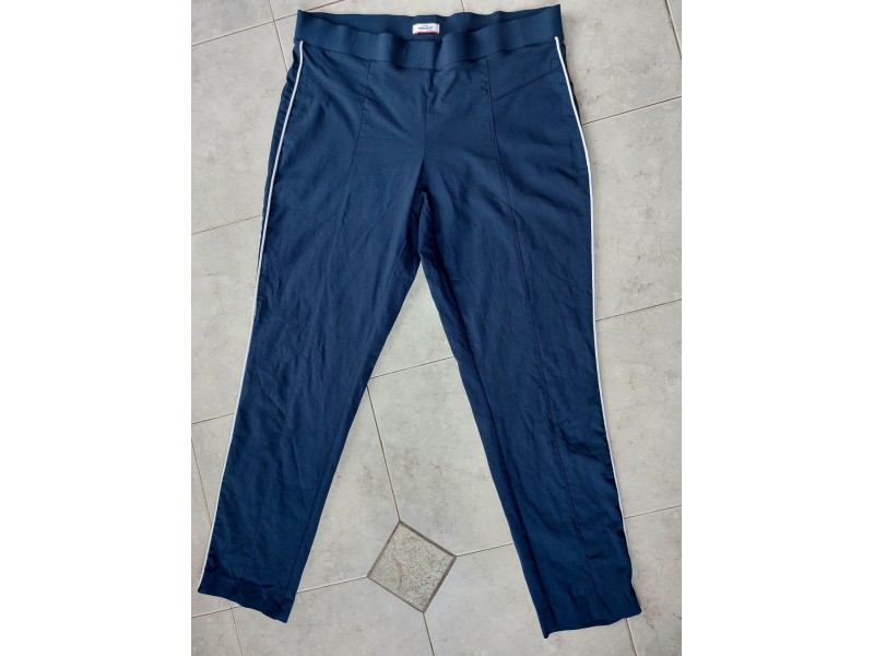 woman by tchibo odlicne helan pantalone XXL 44-46