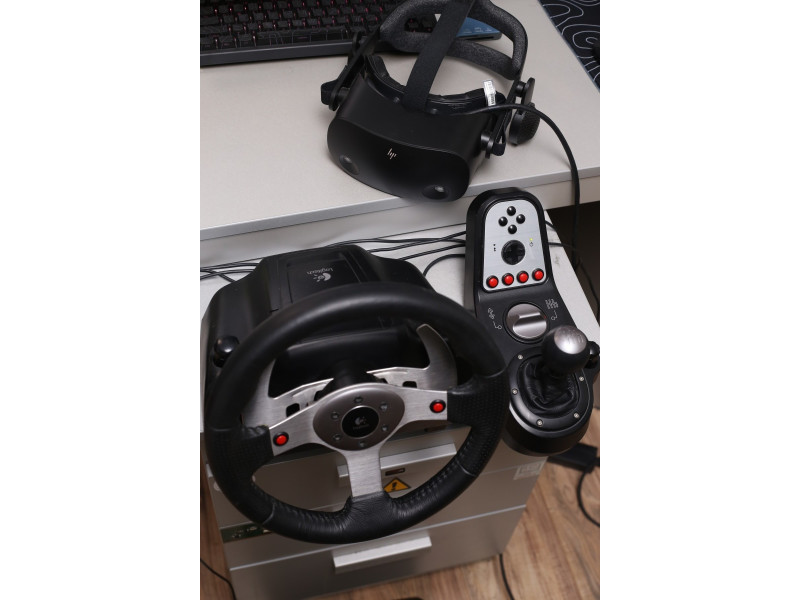 Logitech G25 + HP Reverb G2 VR Sim racing komplet