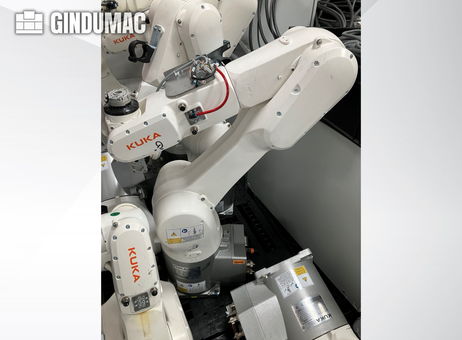 Индустријски робот KUKA KR 6 R900 CR