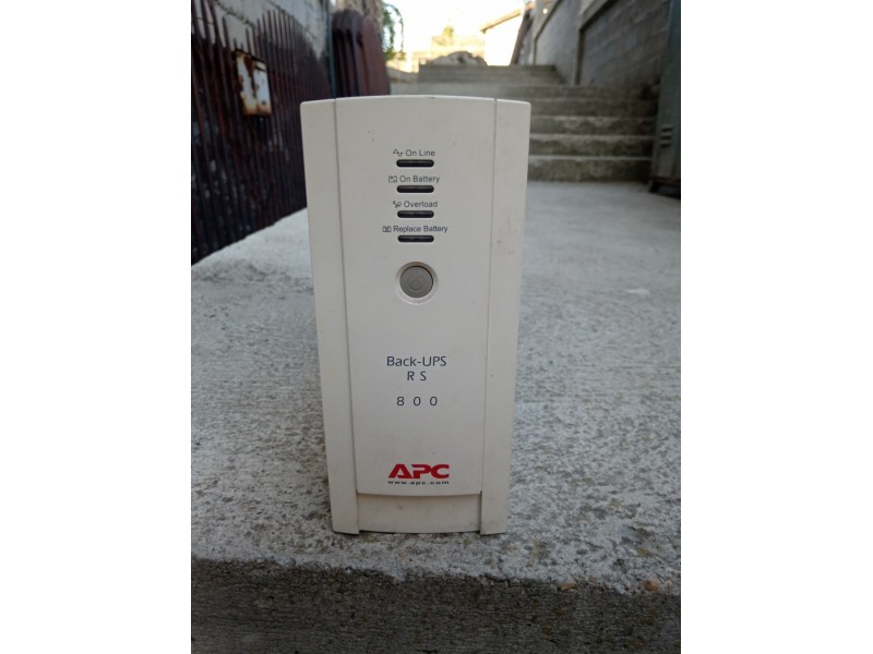 UPS APC 800