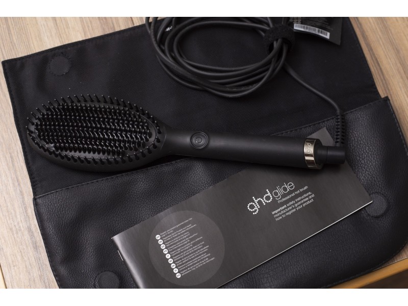 Ghd glide Professional Hot Brush četka