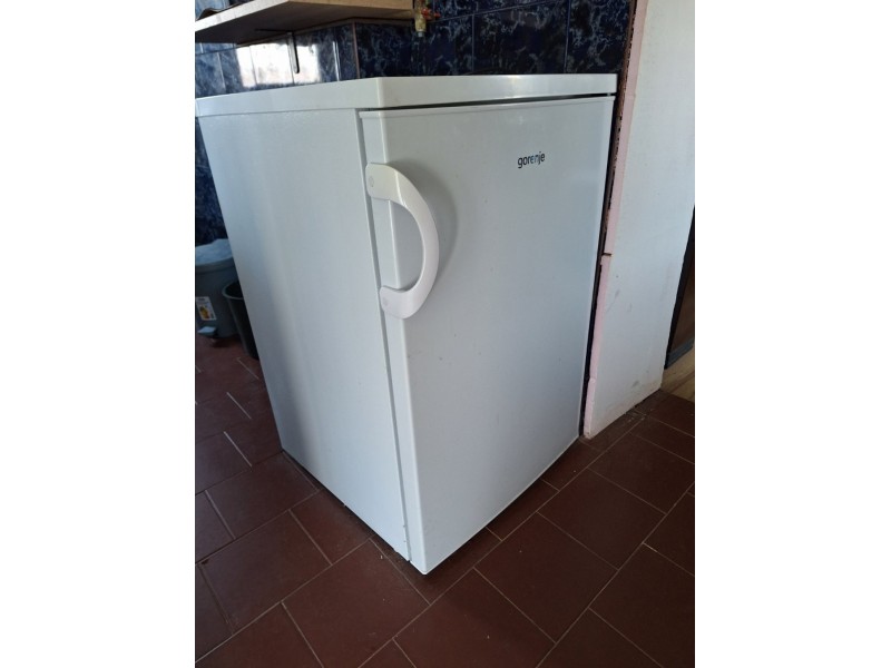 Frižider GORENJE 120 L kao NOV U GARANCIJI