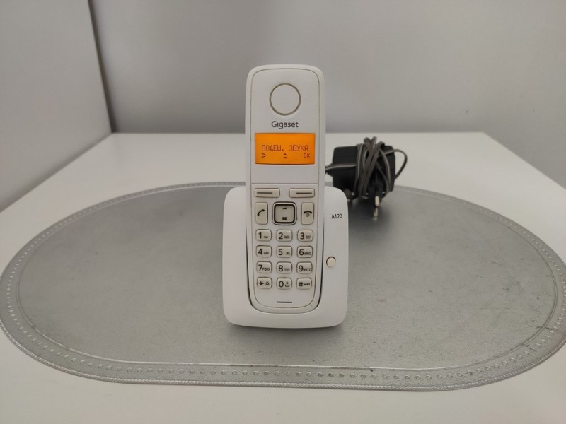Siemens A120 bezicni telefon,Beli+Baterije.