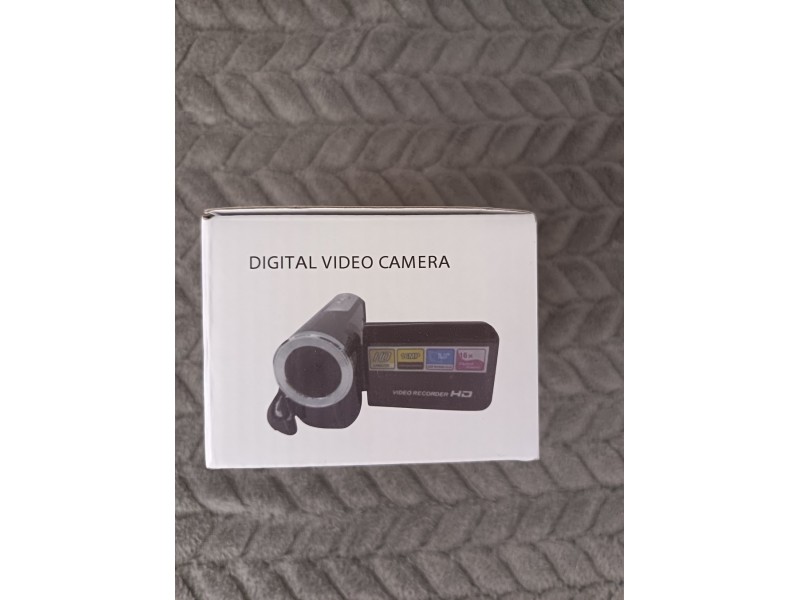 Digital video camera