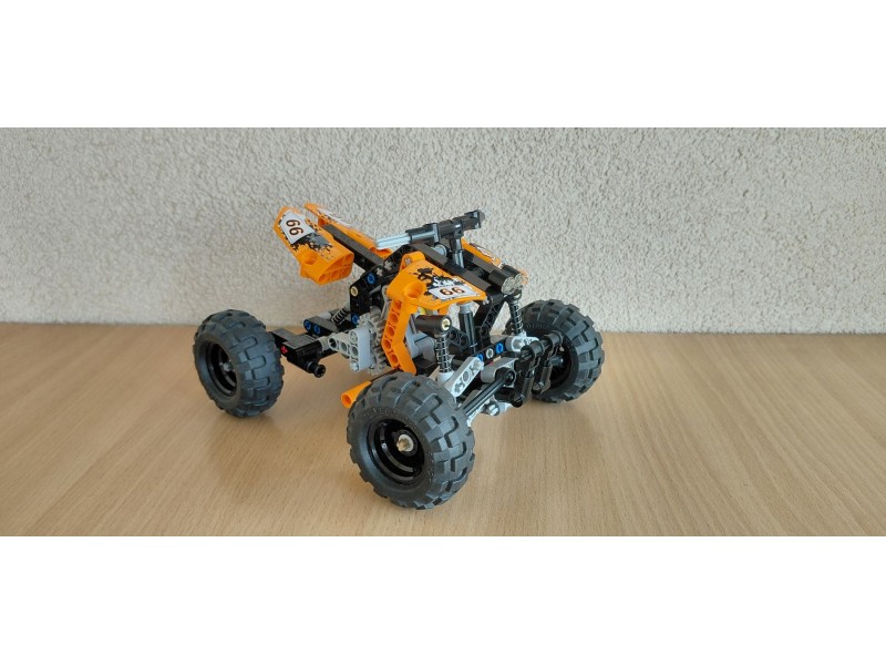 LEGO TECHNIC 9392 "QUAD BIKE"