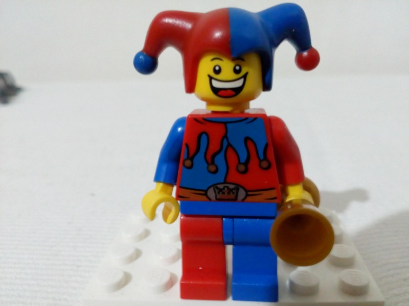 F49* LEGO FIGURA