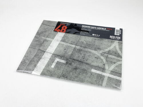 Red Fox Studio DB-48008 Modern NATO Airfield Type 9 (300 x 230 mm / Universal)