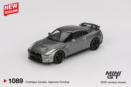 NEW! Mini GT 01089 Nissan GT-R 2013 (Nismo R35 CRS Version) 2013 Dark Metal Gray