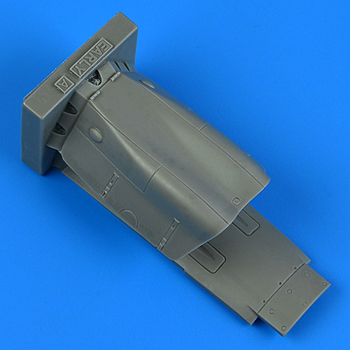 Quickboost 32354 Focke Wulf Fw-190 D-9 - Focke Wulf Factory Cowling / Early (for Hasegawa Kits)
