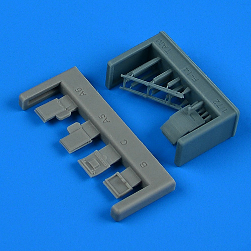 NEW! Quickboost 72734 Grumman F-14 D Tomcat - Ladder Opened (for Tamiya Kits)