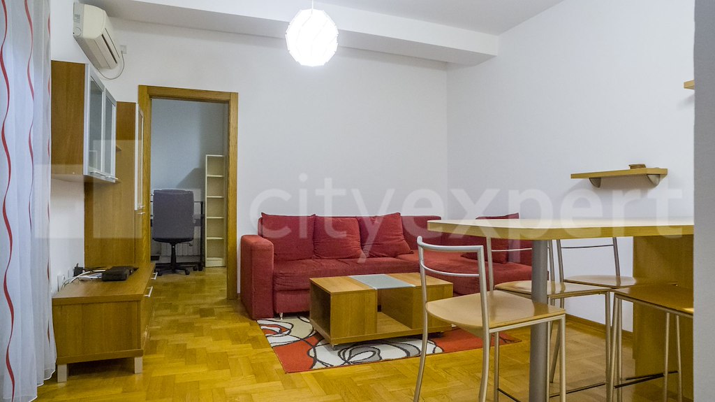 Stan za izdavanje BEZ PROVIZIJE: Jednoiposoban, 45m², Politova, Vračar - 550€