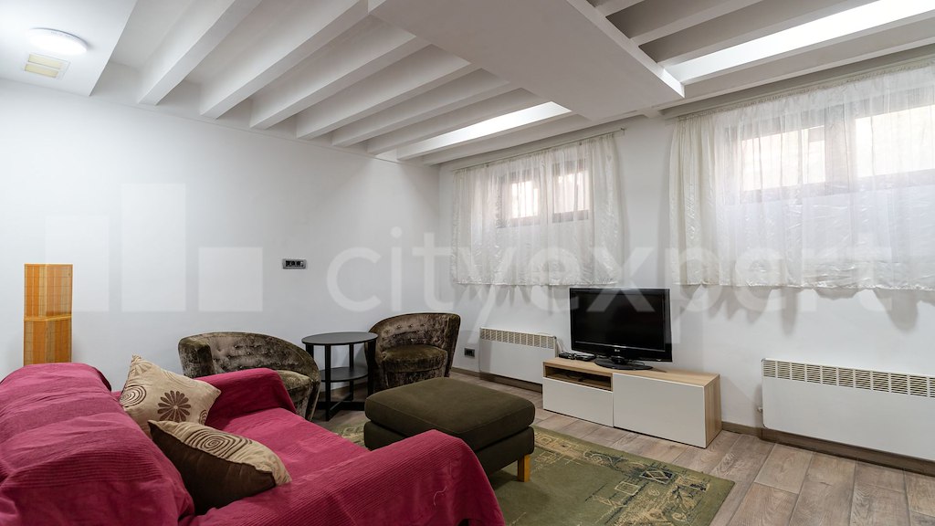 Stan za izdavanje BEZ PROVIZIJE: Dvosoban, 54m², Koste Jovanovića, Voždovac - 380€