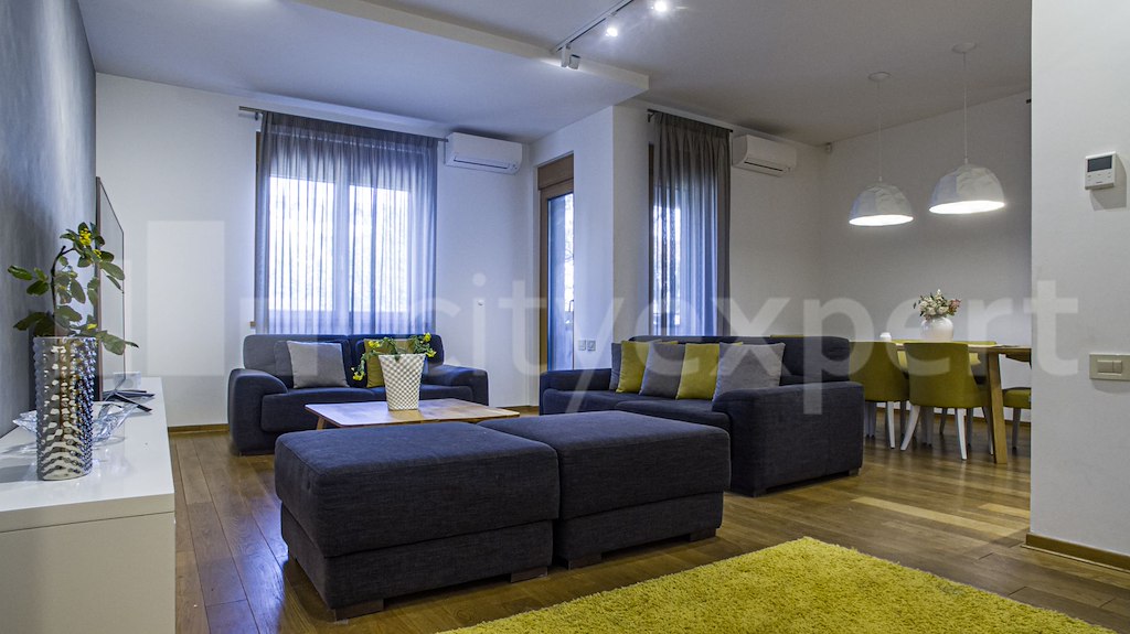 Stan Izdavanje Novi Sad Bez skrivenih troškova - 101m², Vase Stajića, Novi Sad - 1500€