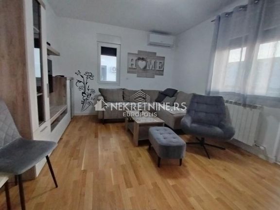Funkcionalan dvosoban stan površine 41m² na Ledinama ID#9192