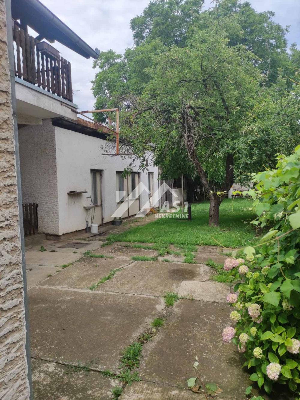 Prodaje se dvospratna kuća u Bačkom Jarku ID#6438
120.000 €