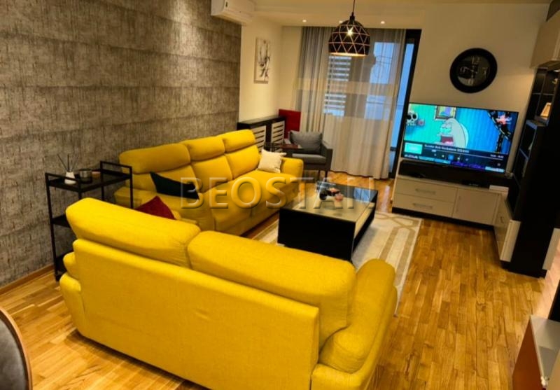 Centar - Vracar hram #67137
1.100 €