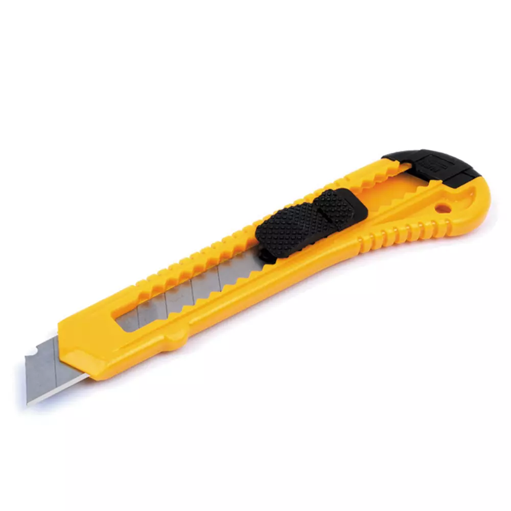 LIONER SKALPEL 18MM PVC