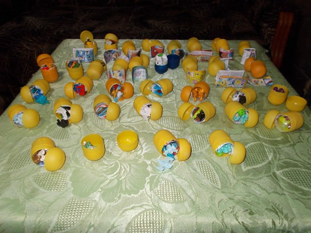 Kinder figurice - Novo - 35 komada