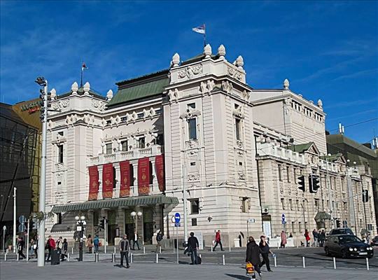 Poslovna zgrada u centru - Studentski trg