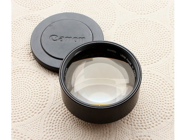 CANON C-8 tele converter 1.6x, nekorišćen.