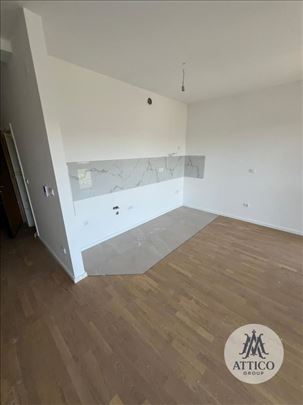 Garsonjera 33m² – Vrdnik, terasa, mirna lokacija