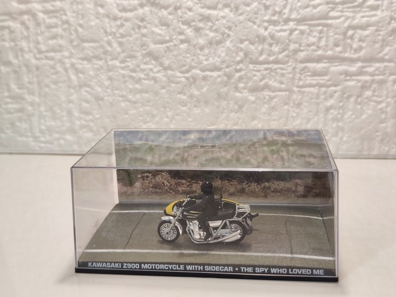 Ixo Altaya James Bond 007 Kawasaki Z900 Motorcycle 1:43