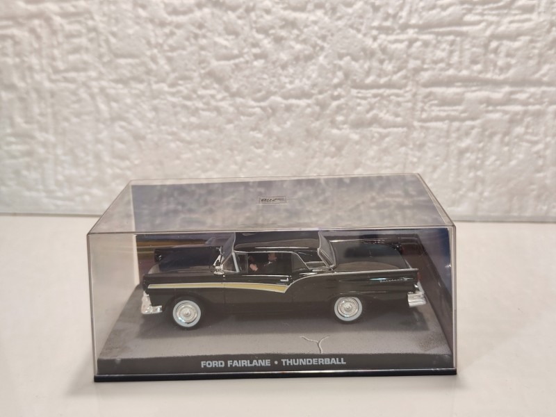 Ixo Altaya James Bond 007 Ford Fairlane 1:43